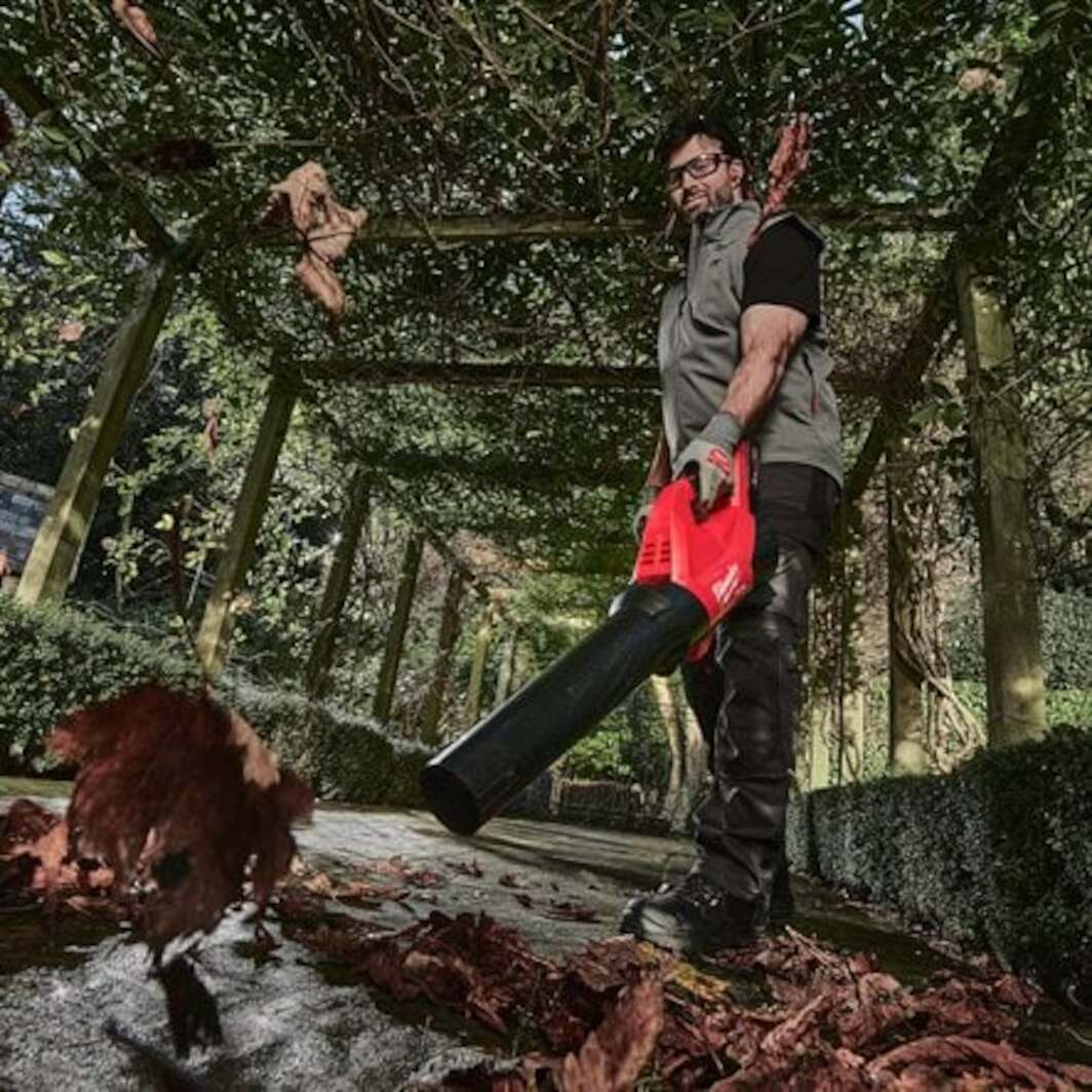 MILWAUKEE M18 FBLG3 -802 Souffleuse à feuilles FUEL GEN 3 (avec 2 ...