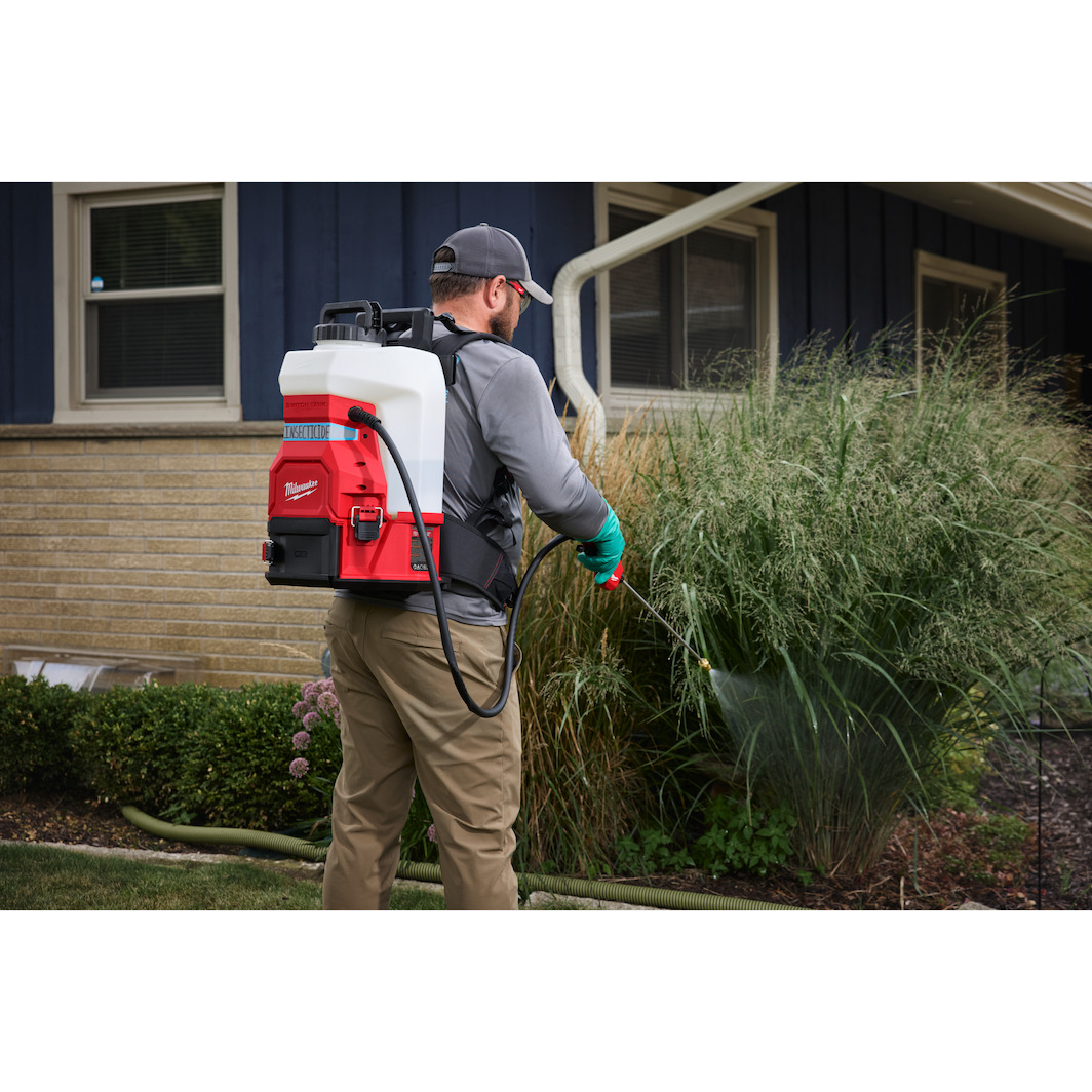 MILWAUKEE M18 BBPFP2-0 SWITCH TANK Gen2 battery backhoe 15l (without ...