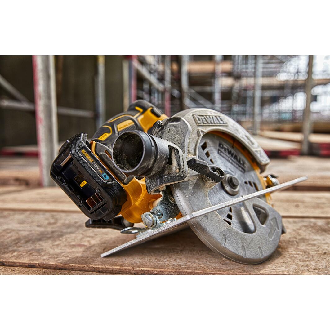 DEWALT DCE040-XJ TOOLCONNECT adapter for on 18V XR machines | Klium