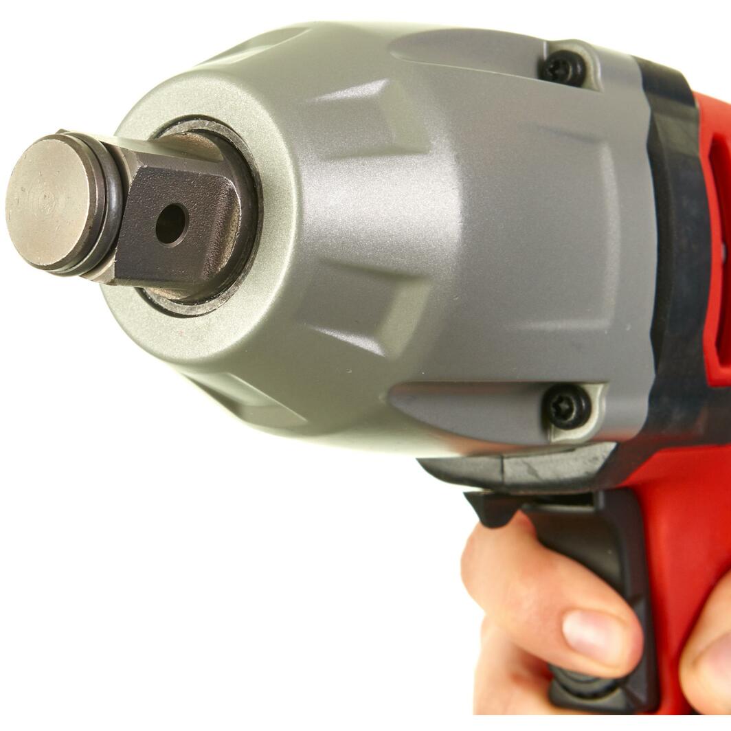 MILWAUKEE IPWE 520 R clé à chocs 725W avec raccord 3/4" 520Nm ...