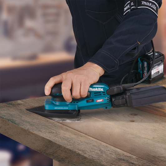 Makita 18v palm sander store